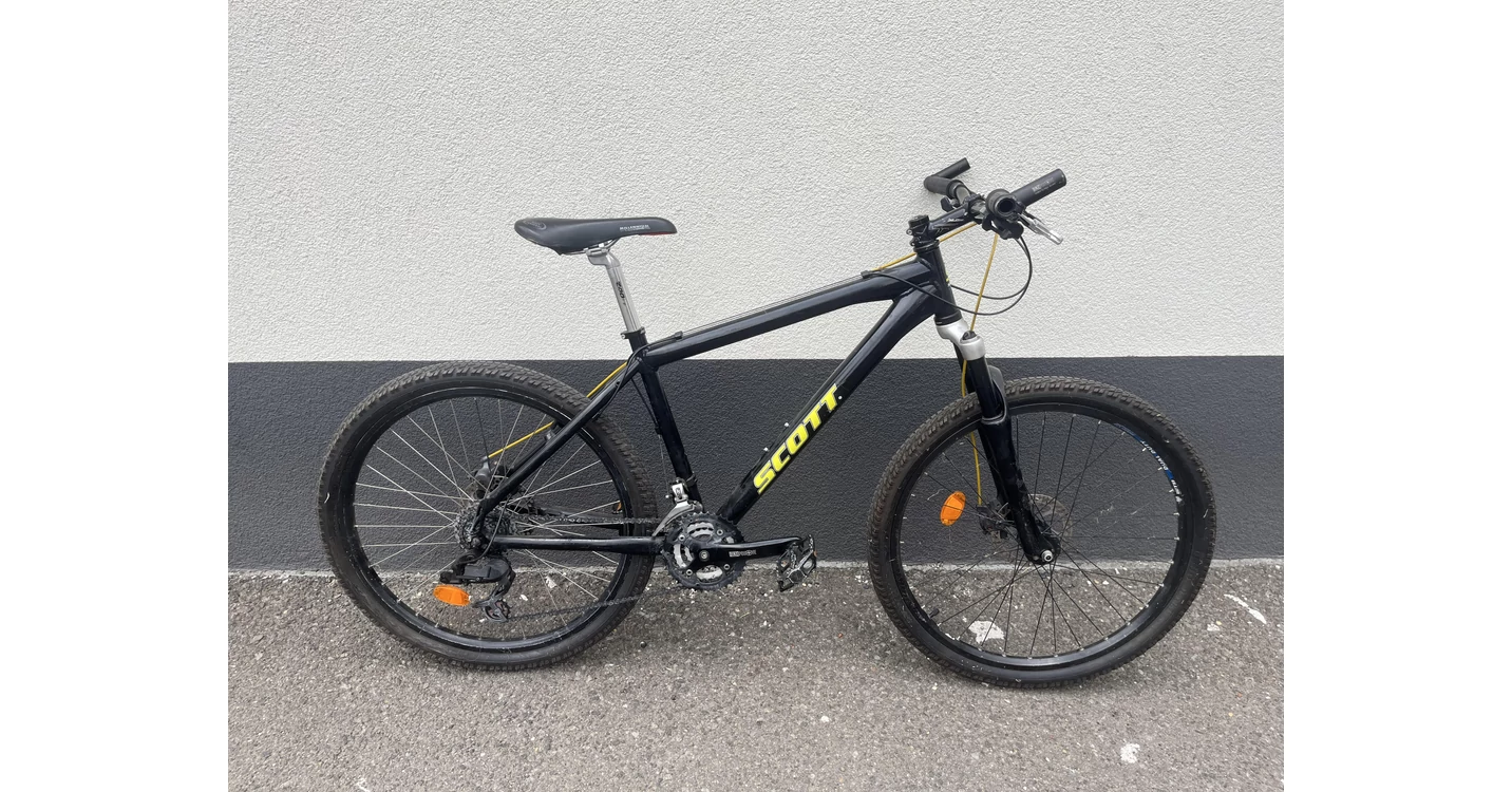 Scott Használt férfi Mountain bike 44cm | Kerékpár Webshop | Akciós ...