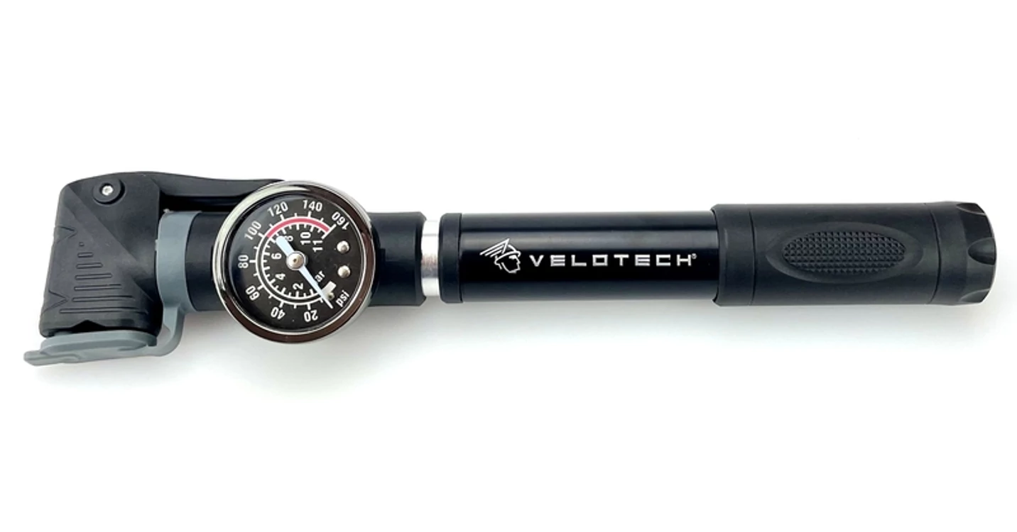 Velotech Pumpa mini nyomásmérős | Kerékpár Webshop | Akciós kerékpárok